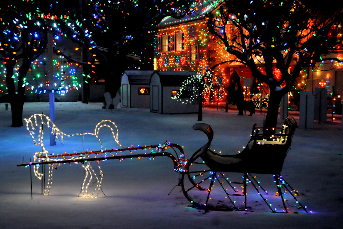 10 Christmas Eve Traditions for Philly Area Families | MommyPoppins ...