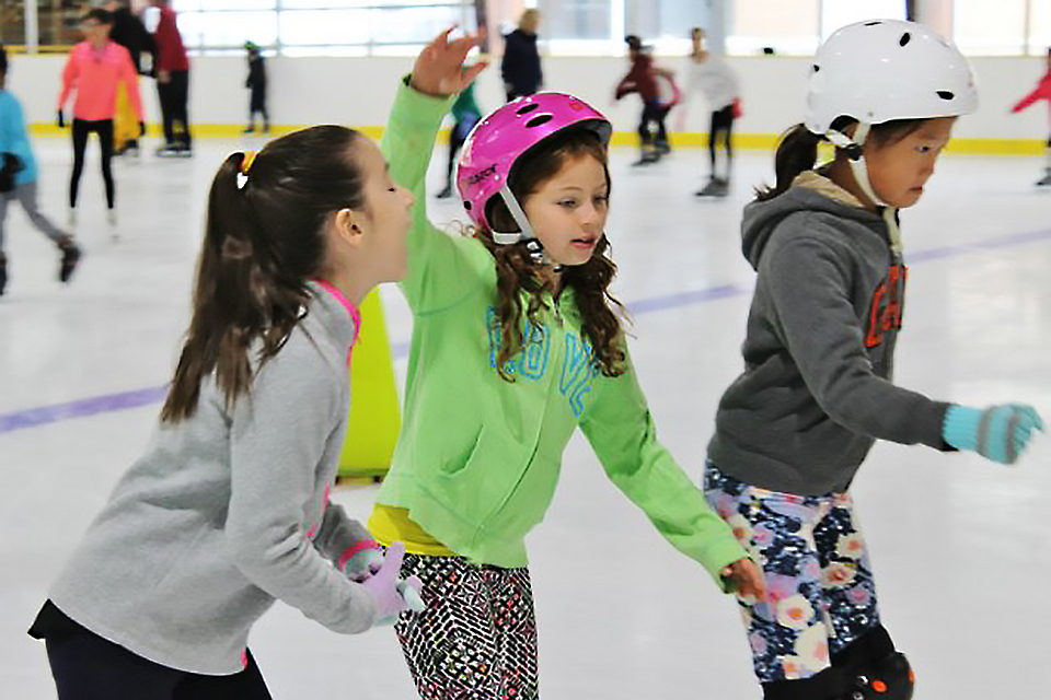 The Best Indoor Ice Skating Rinks for Long Island Kids | Mommy Poppins ...