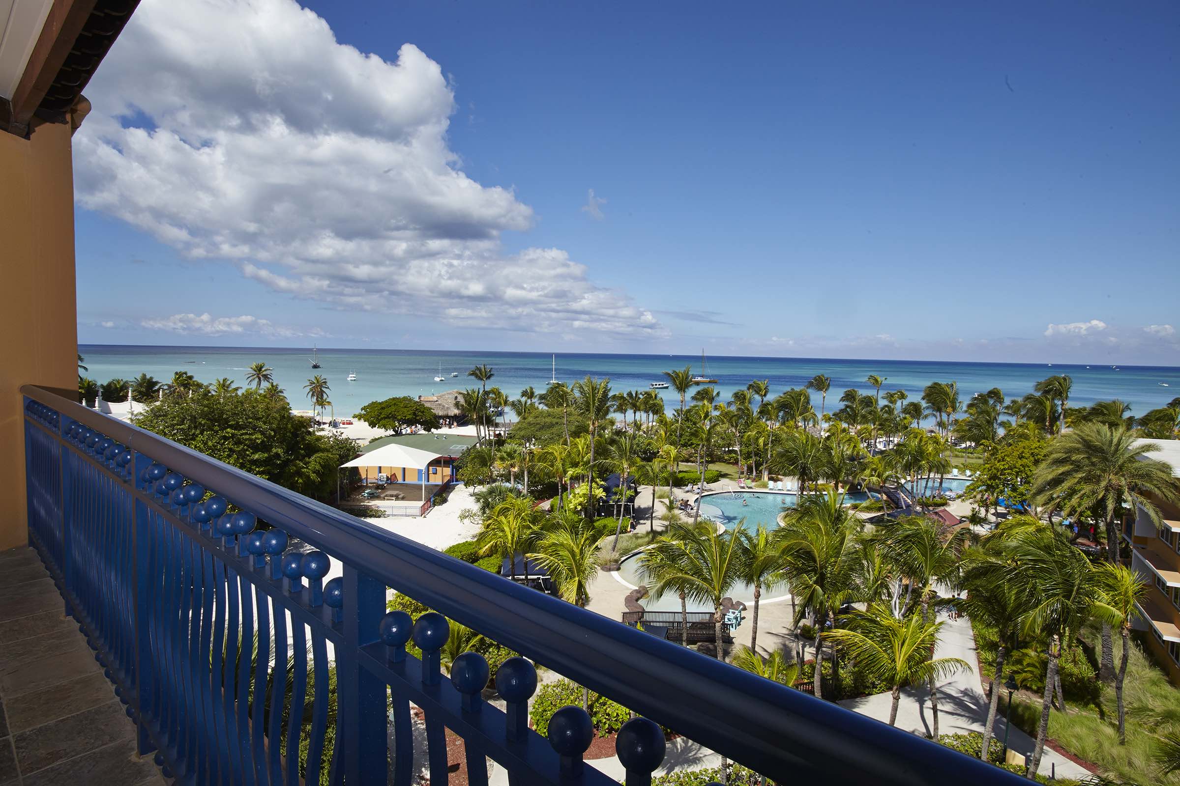 Fall Family Travel Deals: Camelback's New Water Park, Disney, Skiing ...