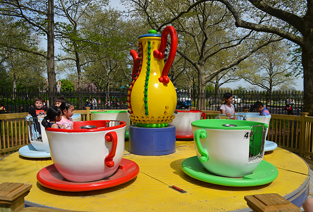 Twirling Teacups Ride Debuts at Fantasy Forest in Queens | MommyPoppins ...