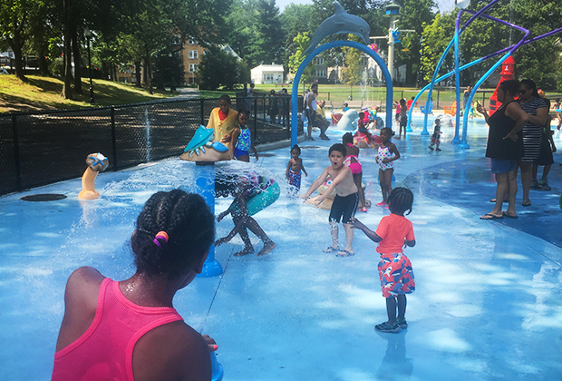 Beat the Heat at the Watsessing Park Splash Playground in East Orange ...