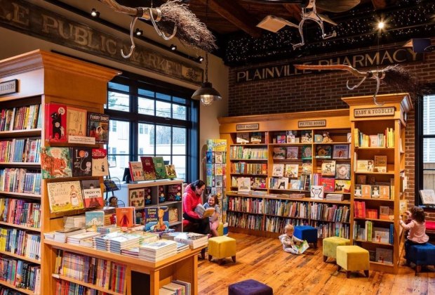 An Unlikely Story: Day Trip to Wimpy Kid Author's Bookstore Near Boston ...