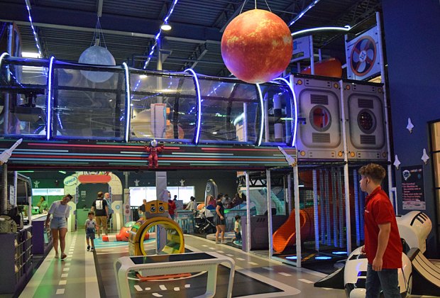 Catch Air Debuts Trampoline Park in Hasbrouck Heights - Mommy Poppins