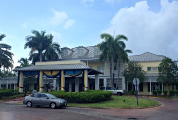 Grand Lucayan Beach & Golf Resort: Grand Bahama Island Family Vacation ...