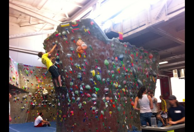 Brooklyn Boulders: Rock Climbing for the Whole Family | Mommy Poppins ...