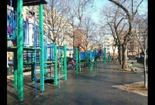 Harlem Parks and Playgrounds: A Photo Tour of Six Uptown Green Spaces ...