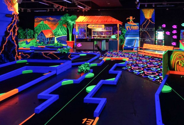 Best Indoor Mini Golf in Boston - Mommy Poppins