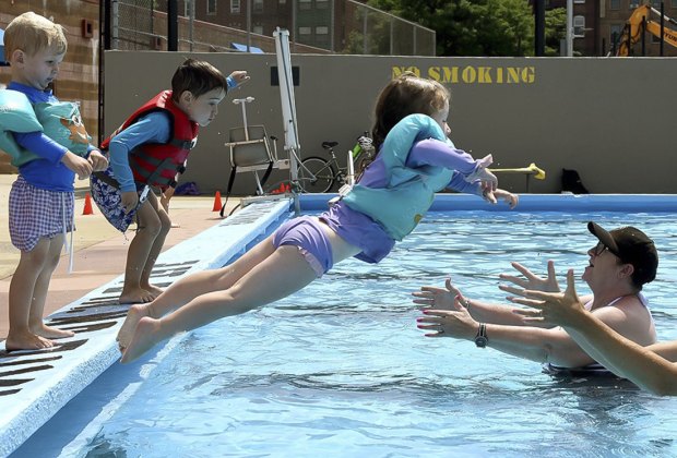 Free Swimming Pools in Boston for Families | Mommy Poppins