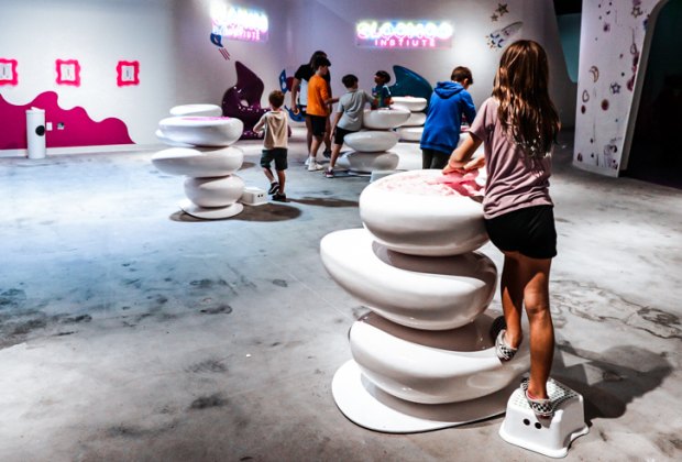 Slime Experience Sloomoo Opens in Houston - Mommy Poppins