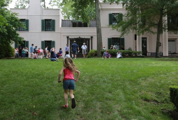 Spring Fun Guide for Houston Kids | Mommy Poppins - Things To Do in ...